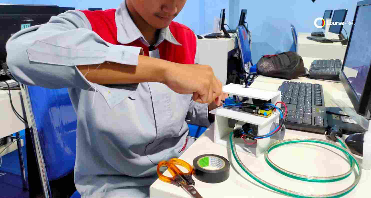 SMK Jurusan Teknik Komputer dan Jaringan (TKJ): Karier & Kuliah